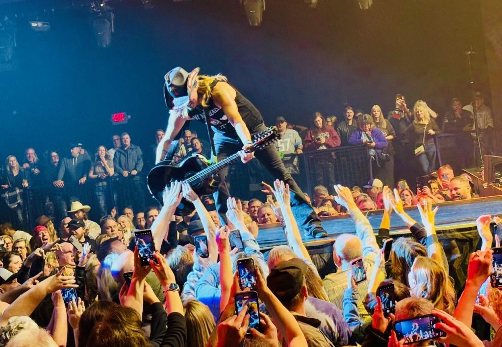 A Bret Michaels Concert… – Bret Michaels Official Web Site